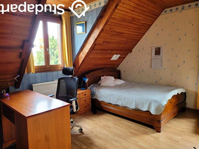 Appartement à louer - Centre Ville, Villebon-sur-Yvette - 1 pièce - 2 chambres