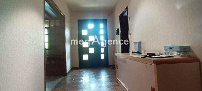 Maison à vendre - Saint-Julien-sur-Cher - 5 pièces - 4 chambres