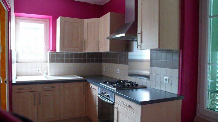 Centre Ville, Cosne-Cours-sur-Loire : Appartement 3 pièces à louer