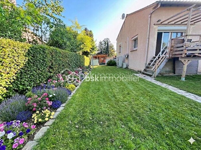 Maison 5 pièces à vendre à Labastide-Saint-Sernin