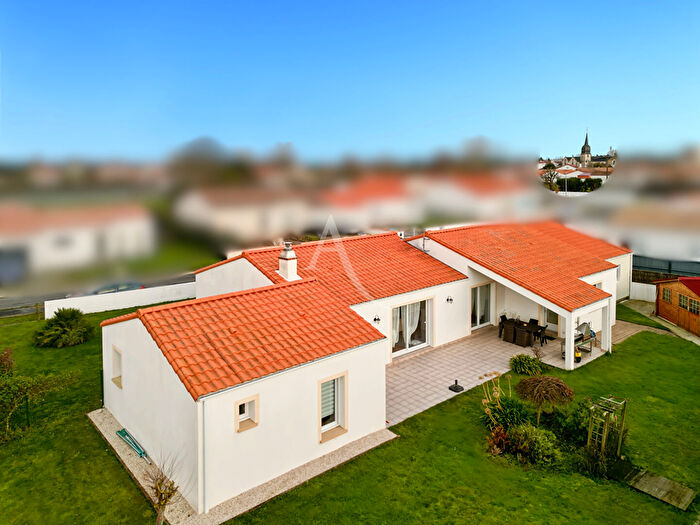 Maison à vendre - Le Perrier - 5 pièces - 4 chambres