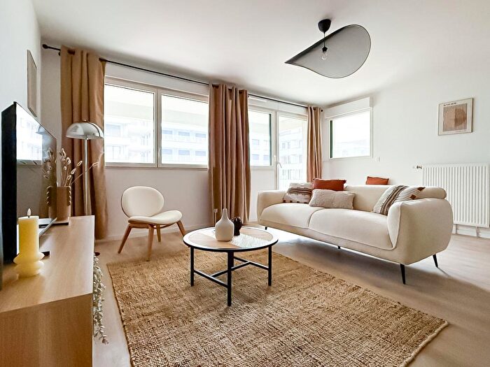 Appartement à louer - Massy, Atlantis, Champs Ronds - 5 pièces - 4 chambres