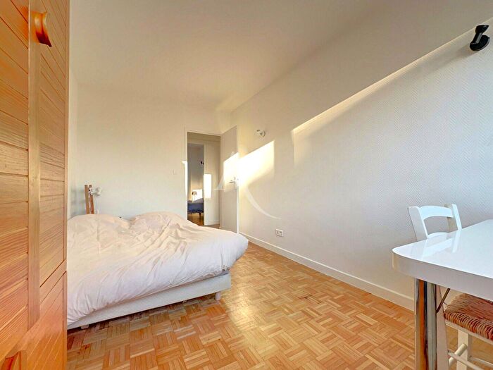 Appartement à louer - Sans Souci-Dauphiné, Lyon ème arrondissement - 1 pièce