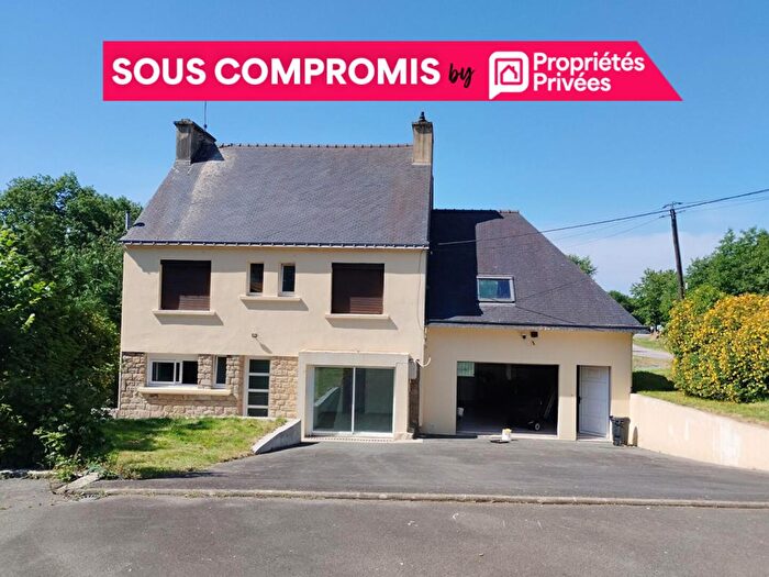 Maison à vendre - Gourin - 6 pièces - 5 chambres