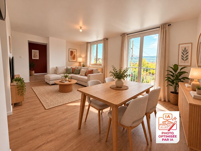Appartement 3 pièces à louer à Lons-le-Saunier, Route de Marconay