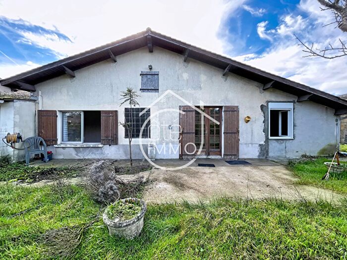 Maison à vendre - Lamothe-Montravel - 4 pièces - 3 chambres