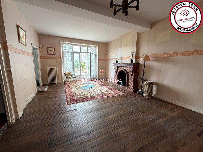 Maison 8 pièces à Ribérac, à vendre