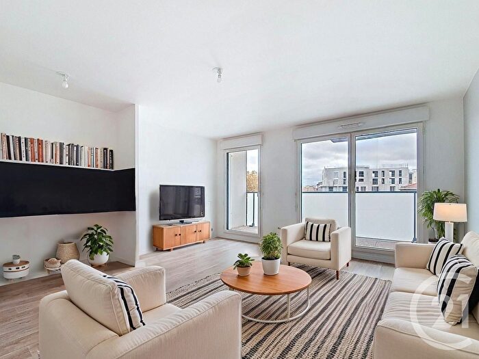 Appartement à vendre - Colombes, Centre-ville - 3 pièces - 2 chambres