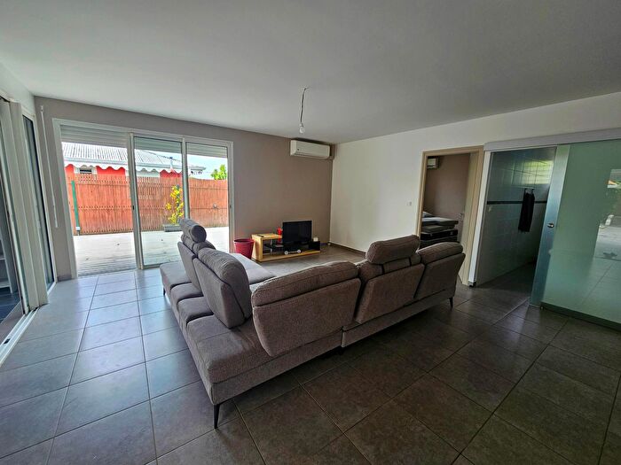 Maison à vendre - Rivière-Salée - 4 pièces - 3 chambres