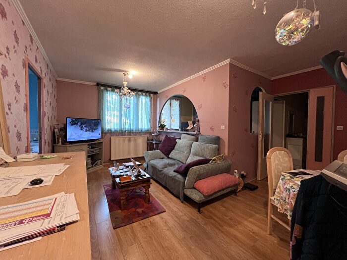 Appartement à vendre - Saint-Gaudens - 4 pièces - 3 chambres