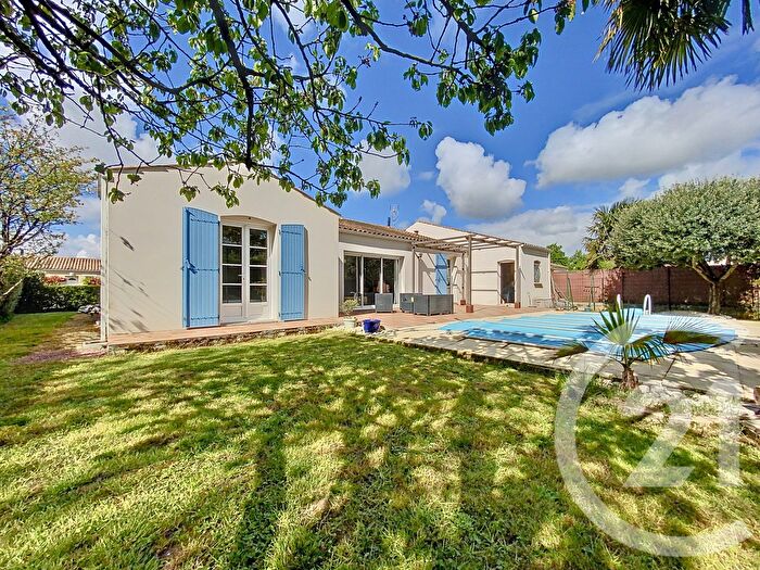 Maison à vendre - Breuil-Magné - 5 pièces - 4 chambres