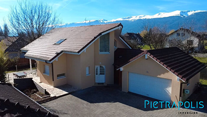 Maison à vendre - Versonnex - 5 pièces - 4 chambres