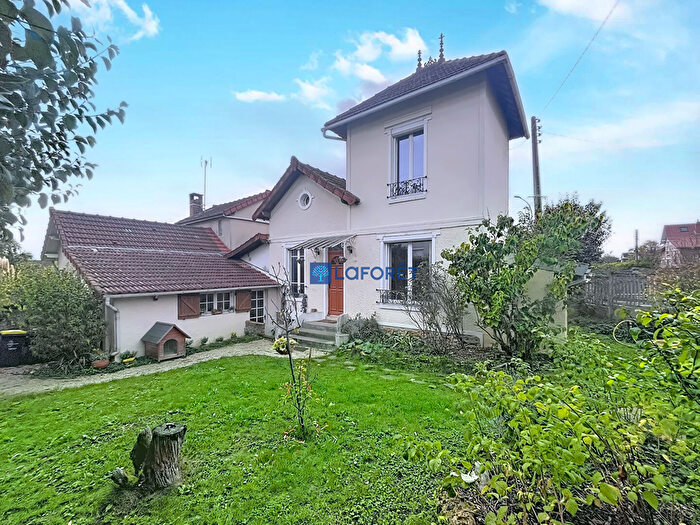 Maison à vendre - Savigny-sur-Orge, Côteau - 4 pièces - 3 chambres