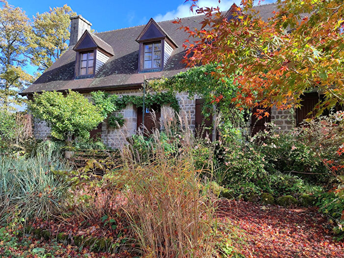 Maison à vendre - Saint-Maixant - 7 pièces - 4 chambres