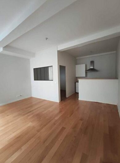 Appartement 3 pièces à Lyon 1er, Ouest des Pentes, à louer