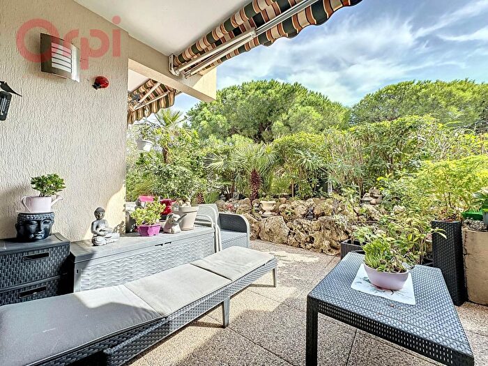 Appartement à vendre - Fréjus, Fréjus Plage - 3 pièces - 2 chambres