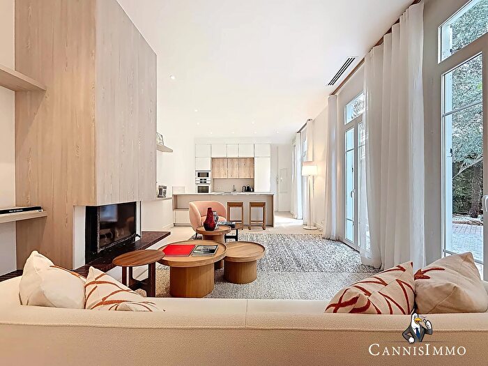 Maison à vendre - Cannes, Centre-ville - 4 pièces - 3 chambres