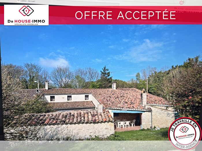 Balanzac - Maison 10 pièces à vendre
