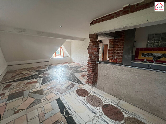 Appartement à louer - Sarrebourg - 4 pièces - 3 chambres