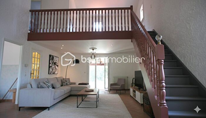 Maison à vendre - Ollioules, Faveyrolles, Chateauvallon - 5 pièces - 3 chambres