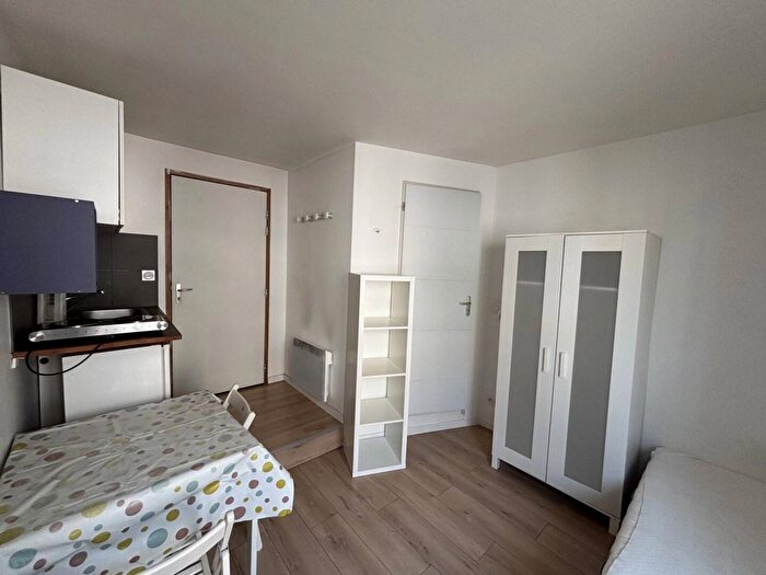 Appartement 1 pièce à Sans Souci-Dauphiné, Lyon 3ème arrondissement, à louer