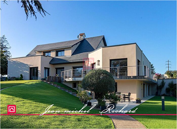 Maison à vendre - Selles-sur-Cher - 13 pièces - 7 chambres