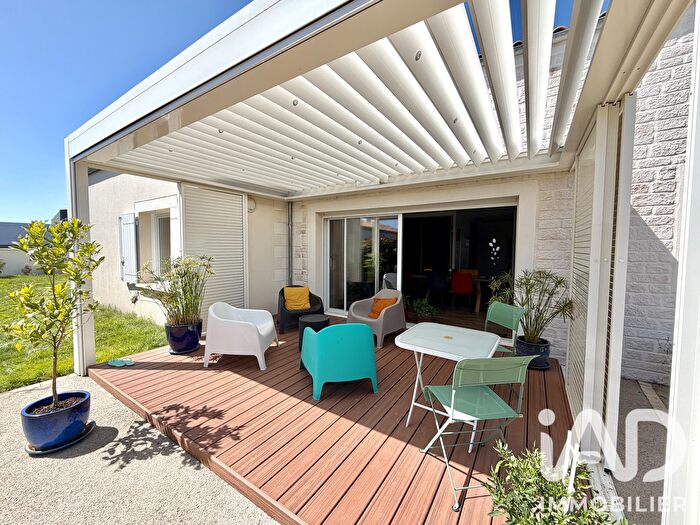 Tonnay-Charente : Maison 6 pièces à vendre