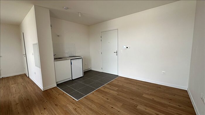 Orly, Sentiers, Senia : Appartement 1 pièce à louer