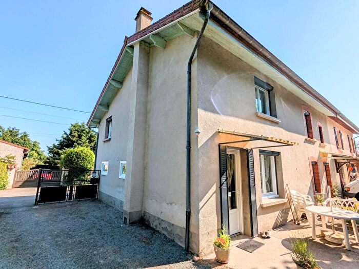 Maison à vendre - Nervieux - 5 pièces - 3 chambres