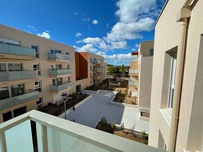 Appartement à louer - Aérodrome, Nîmes - 3 pièces - 2 chambres