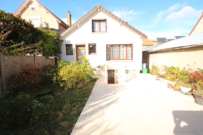 Maison à vendre - Vélizy-Villacoublay, Le Clos - 5 pièces - 3 chambres