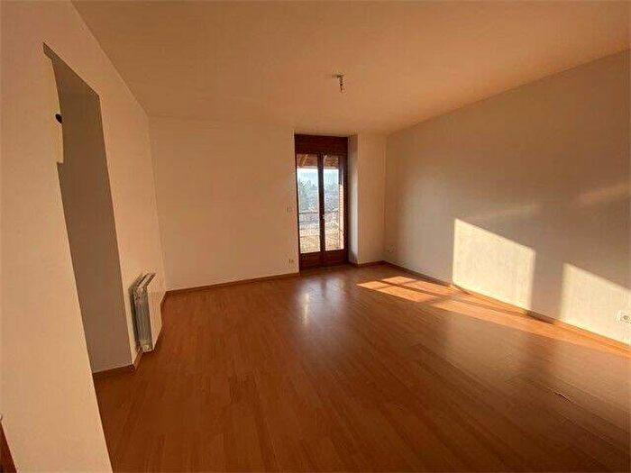 Appartement à louer - Sainte-Foy-lArgentière - 2 pièces - 1 chambre