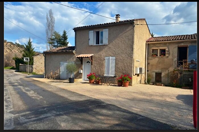 Maison 3 pièces à Saint-Maime, à vendre