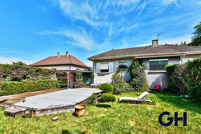 Maison à vendre - Meyzieu, Nord Ouest - 7 pièces - 4 chambres