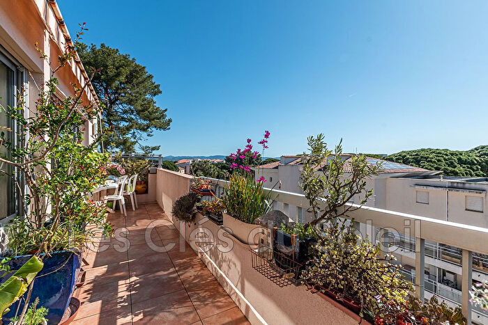 Appartement 3 pièces à vendre à Hyères, Port