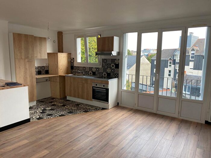 Appartement à louer - Nantes, Hauts-Pavés, Saint-Pasquier, Saint-Félix, Université - 3 pièces - 2 chambres