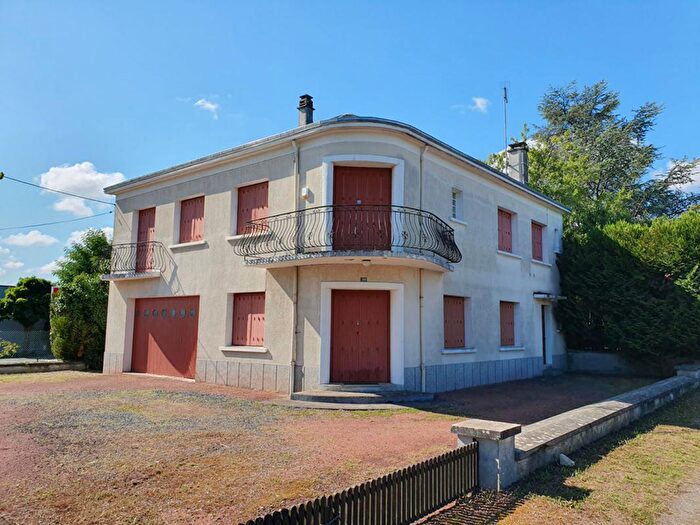 Châteauroux, La Brauderie, Le Grand Poirier, Les Chevaliers : Maison 6 pièces à vendre