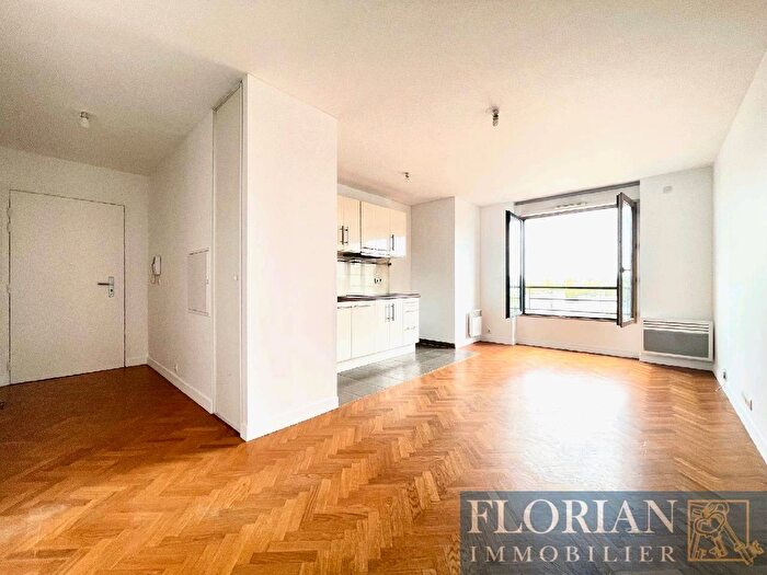 Appartement à louer - Bois de Verrières-Coulée Verte-Parc Heller, Antony - 2 pièces - 1 chambre