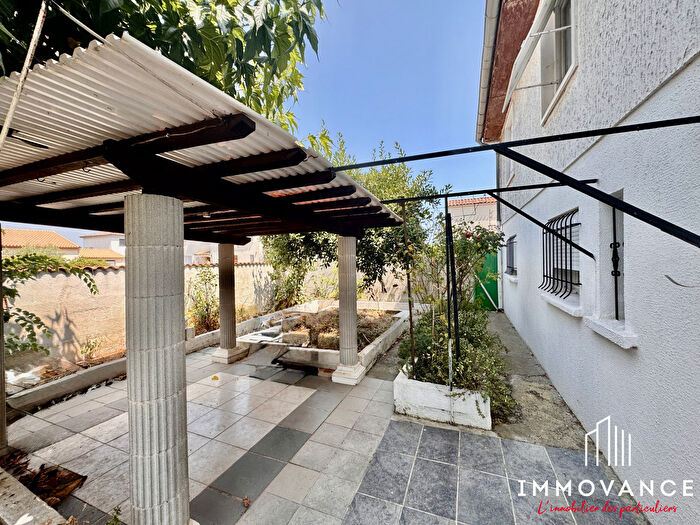 Maison à vendre - Cournonterral - 8 pièces - 6 chambres