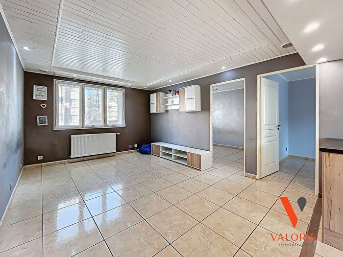 Appartement à louer - Le Village, Saint-Martin-dHères - 4 pièces - 3 chambres