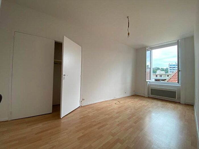 Appartement 1 pièce à louer - Saint-Étienne, Saint-Roch, Vivaraize, Valbenoite, Centre Deux