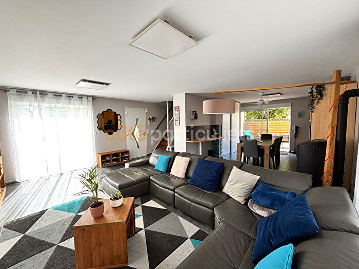 Saint-André-sur-Orne : Maison 6 pièces à vendre