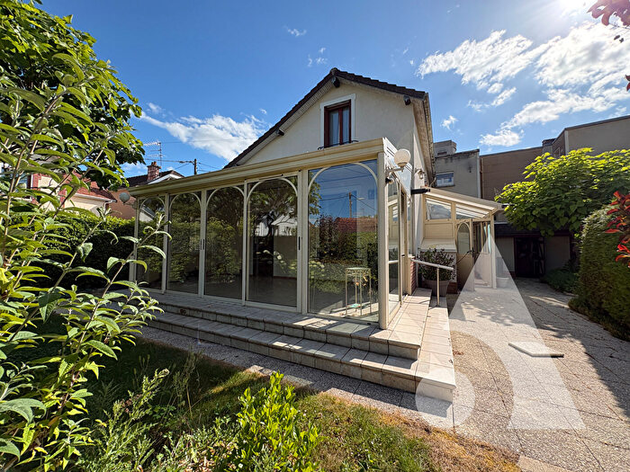 Maison 4 pièces à vendre - Saint-Julien-les-Villas