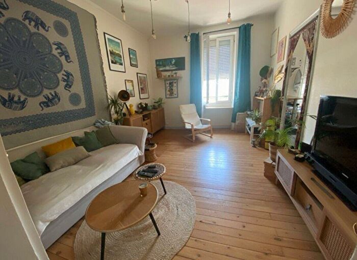 Centre, Angers : Appartement 2 pièces à louer