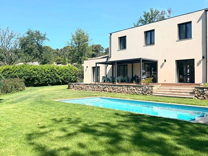 Maison 4 pièces à Saint-Paul-de-Vence, à louer