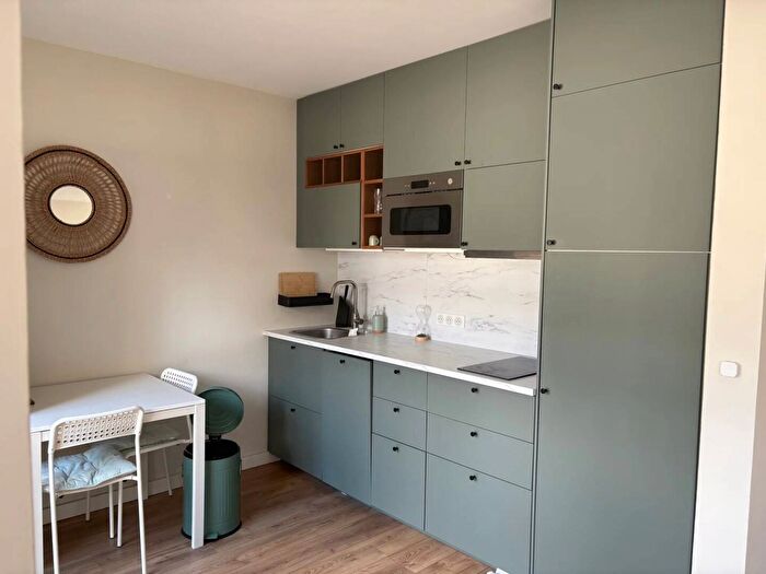 Appartement à louer - Village, Le Chesnay-Rocquencourt - 1 pièce