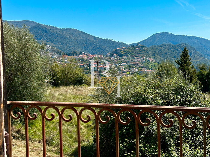 Tourrette-Levens : Maison 4 pièces à vendre