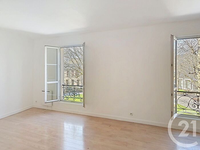Appartement à vendre - Saint-Denis, République, Gare - 2 pièces - 1 chambre