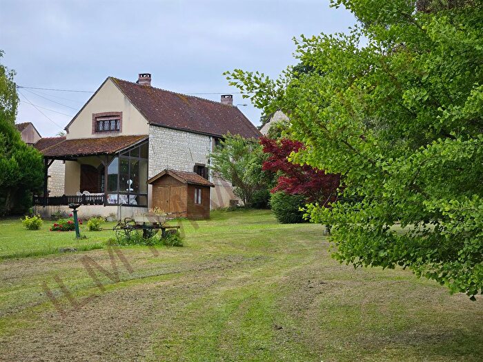 Maison à vendre - Merry-la-Vallée - 5 pièces - 3 chambres