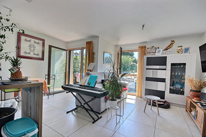 Appartement 2 pièces à Saint-Bonnet-les-Oules, à vendre